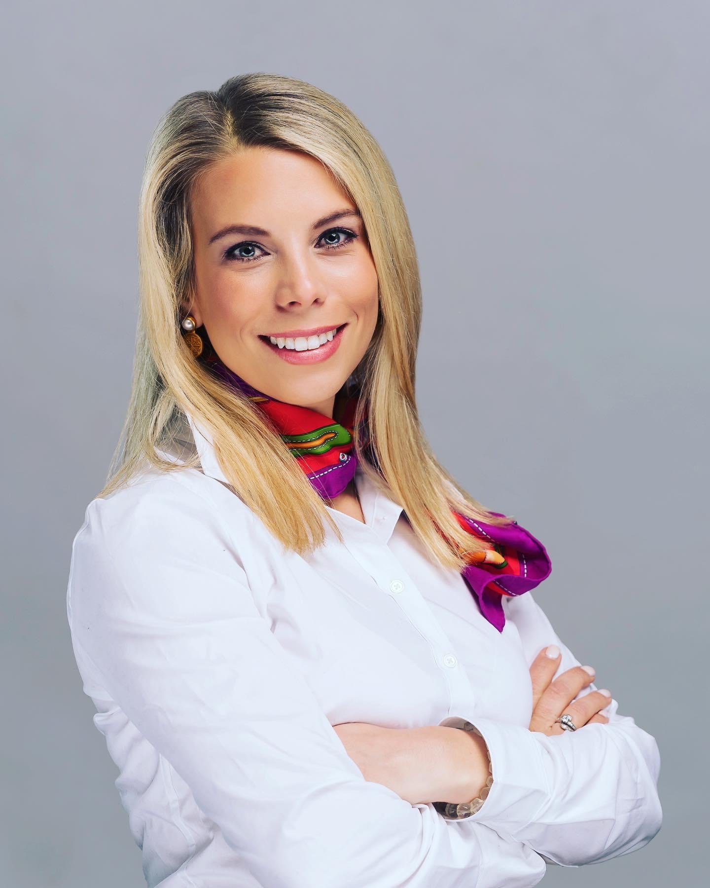 Martha Robertson | Real Estate Agent